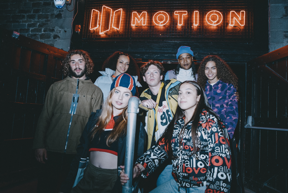 New study reveals clubbing improves well-being in students | Headliner ...