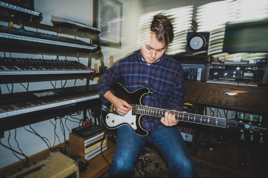 Pro Keyboardist Scott Chesak discusses his Studio Setup and Recent ...